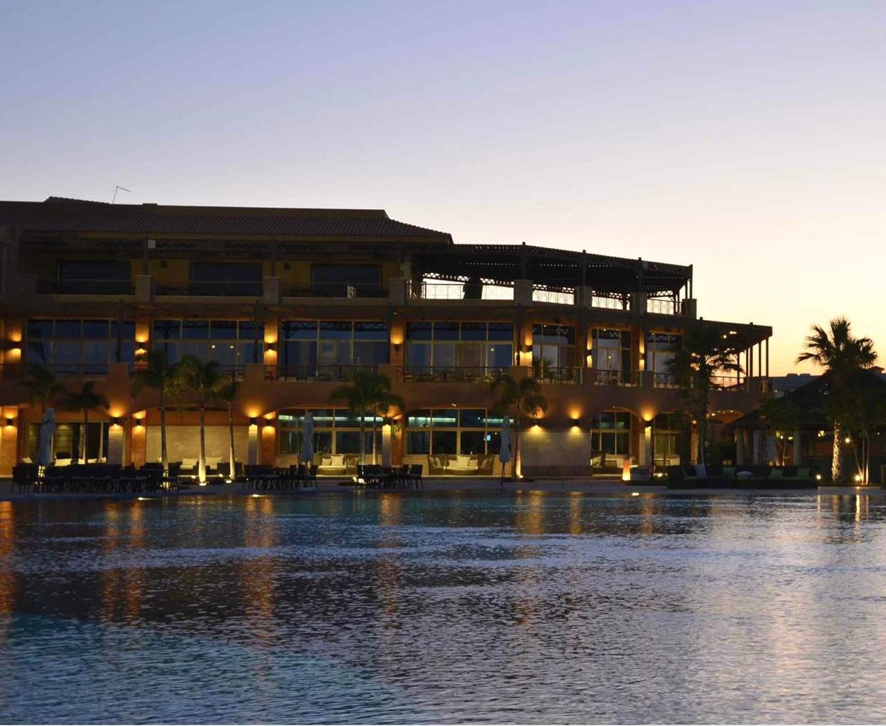 About Us – SKY Executive Resort